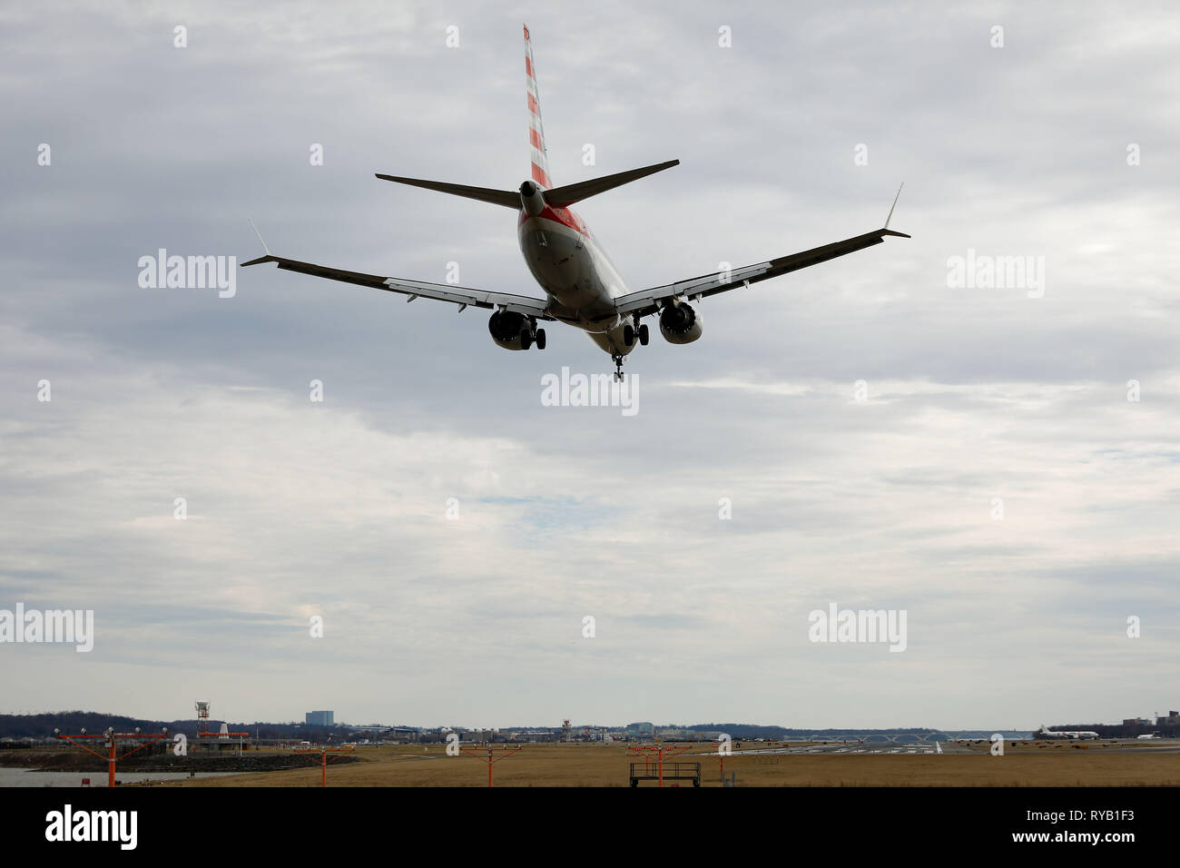 Washington, DC, USA. 13 Mär, 2019. Ein American Airlines Boeing 737 Max ...