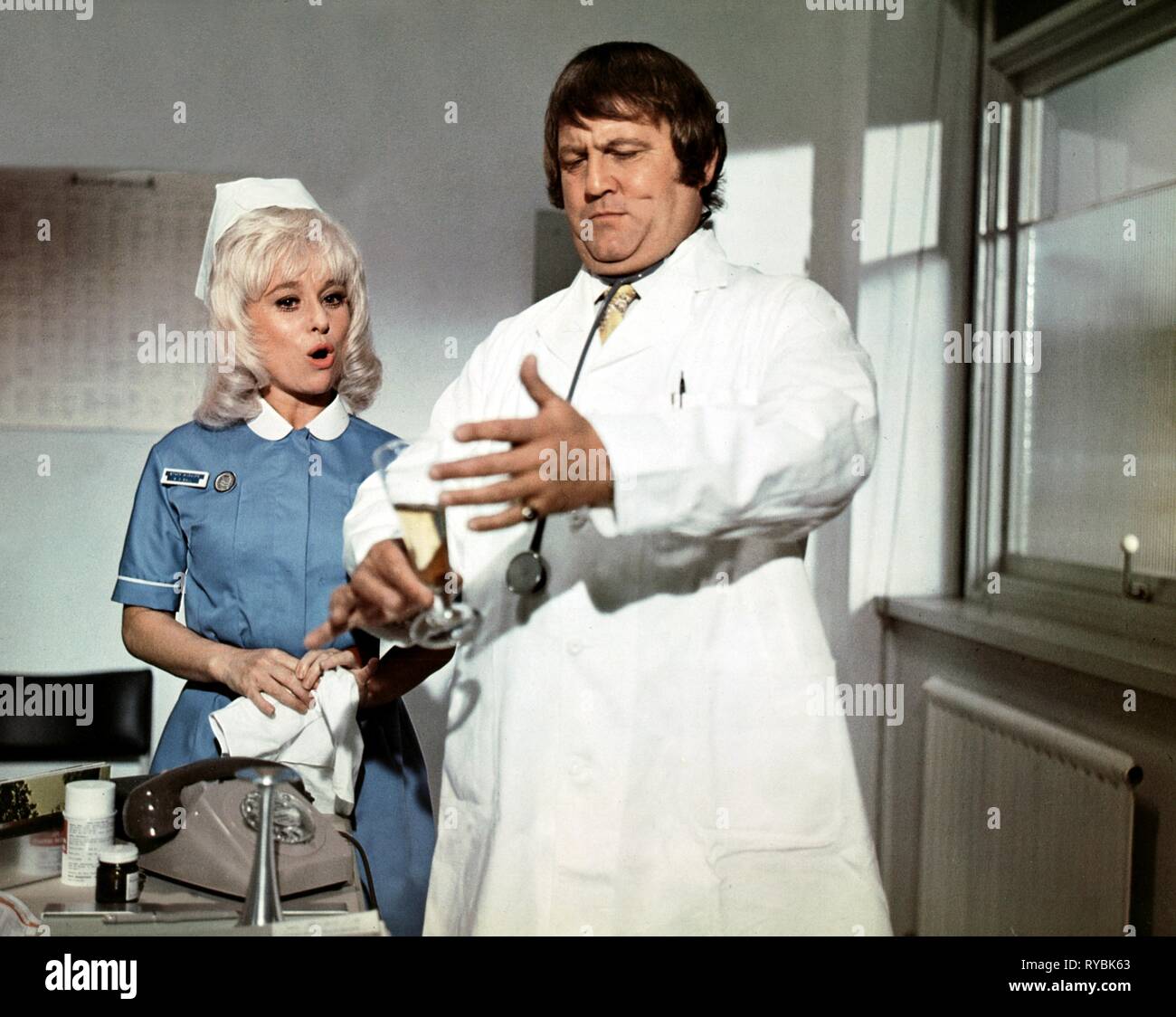 Matron nurse -Fotos und -Bildmaterial in hoher Auflösung – Alamy