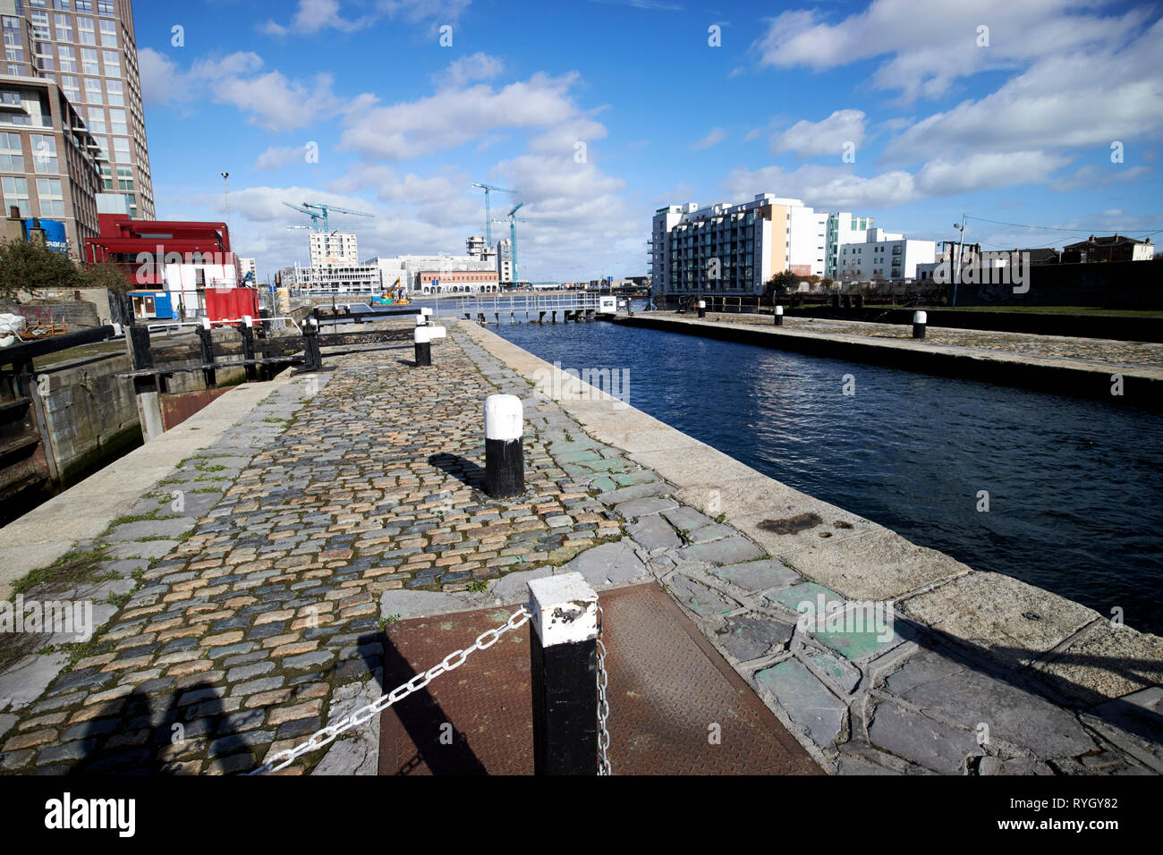 Infrastruktur in dublin -Fotos und -Bildmaterial in hoher Auflösung – Alamy