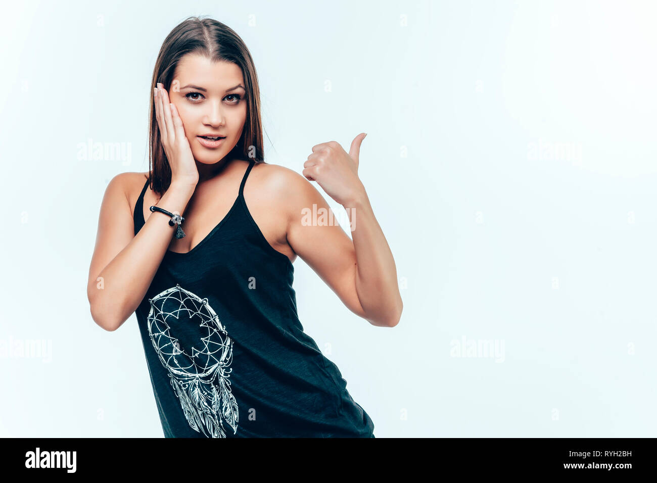 Armless girl -Fotos und -Bildmaterial in hoher Auflösung – Alamy