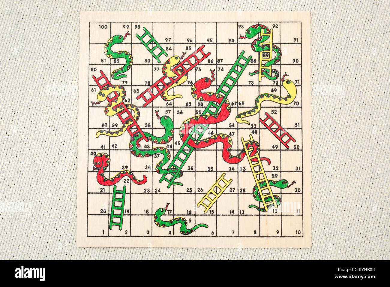 Schlangen und Leitern Brettspiel Stockfotos und -bilder Kaufen - Alamy
