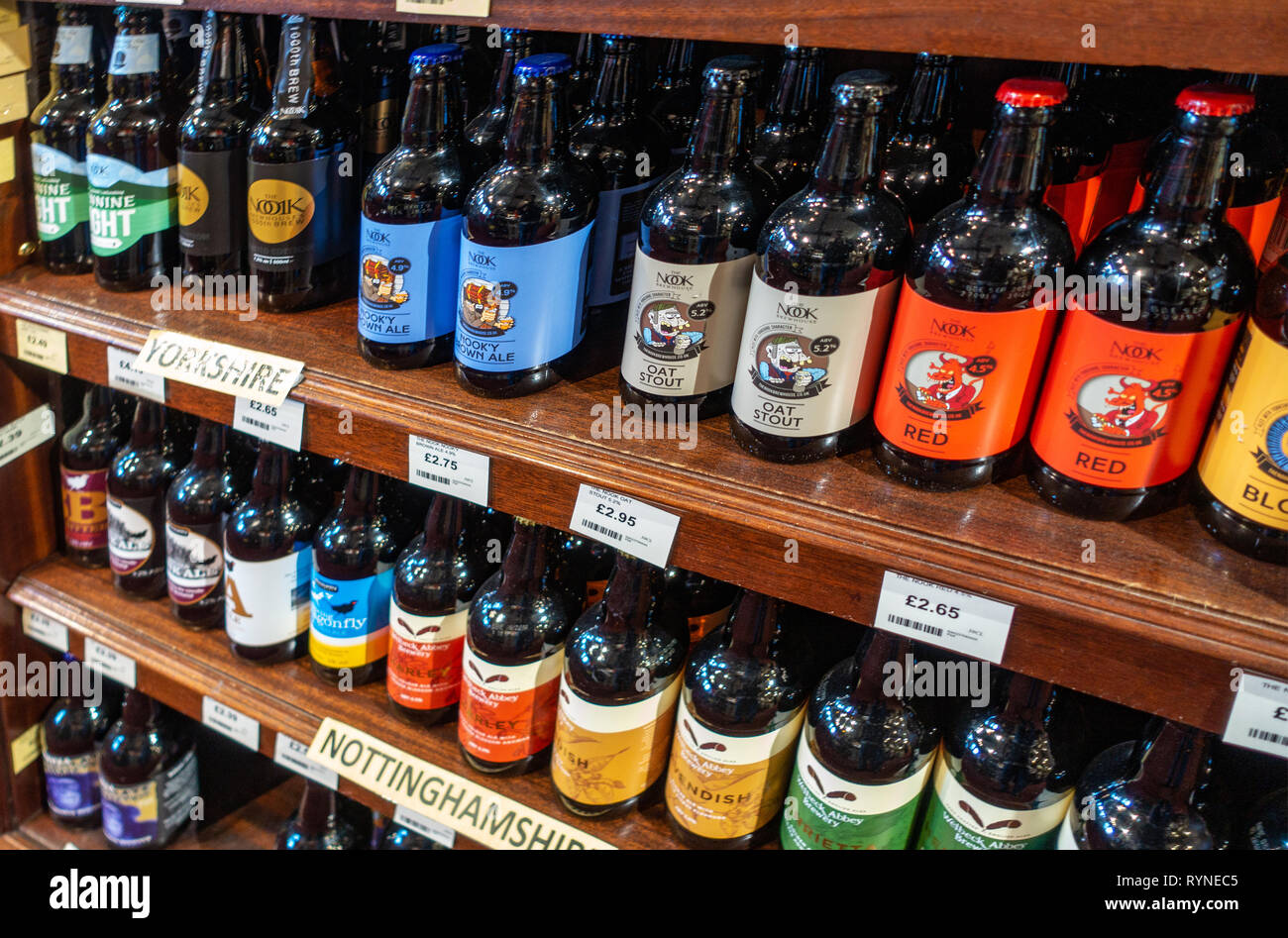 Englische Biere Stockfotos und -bilder Kaufen - Alamy