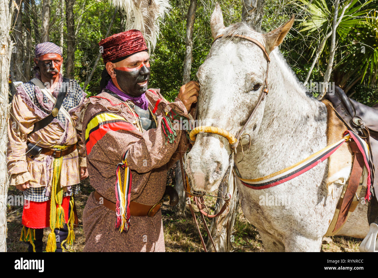 Seminole turban -Fotos und -Bildmaterial in hoher Auflösung – Alamy