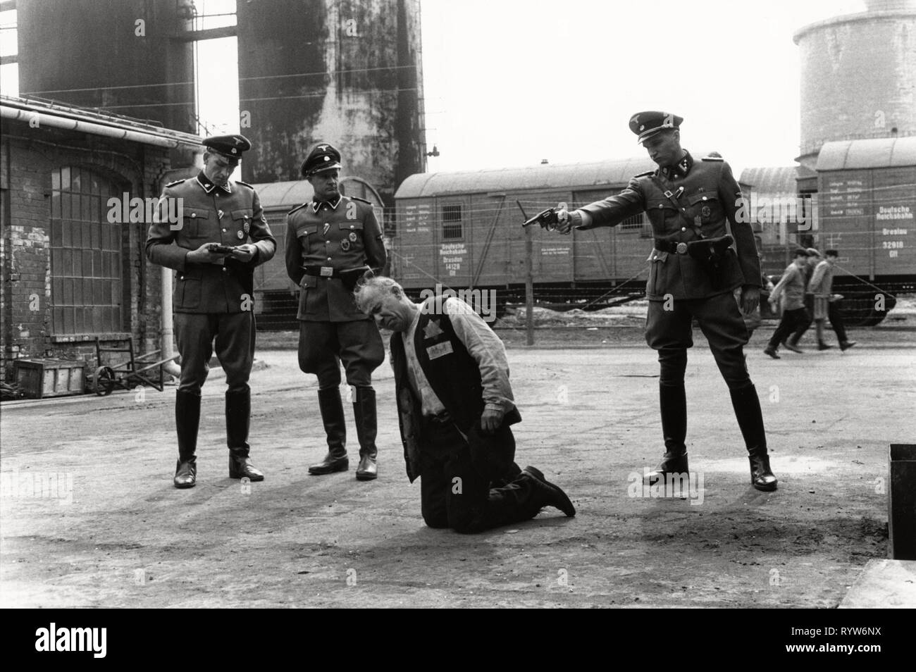 Schindlers Liste USA Jahr: 1993 Regie: Steven Spielberg Ralph Fiennes ...