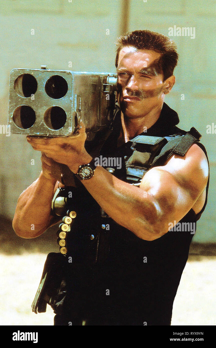 Arnold Schwarzenegger Commando 1985 Fotos Und Bildmaterial In Hoher