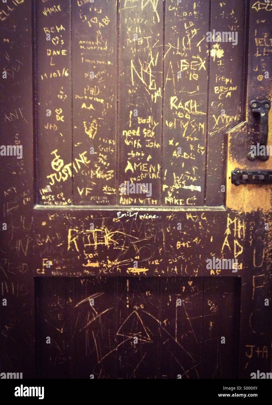 Wc graffiti -Fotos und -Bildmaterial in hoher Auflösung – Alamy