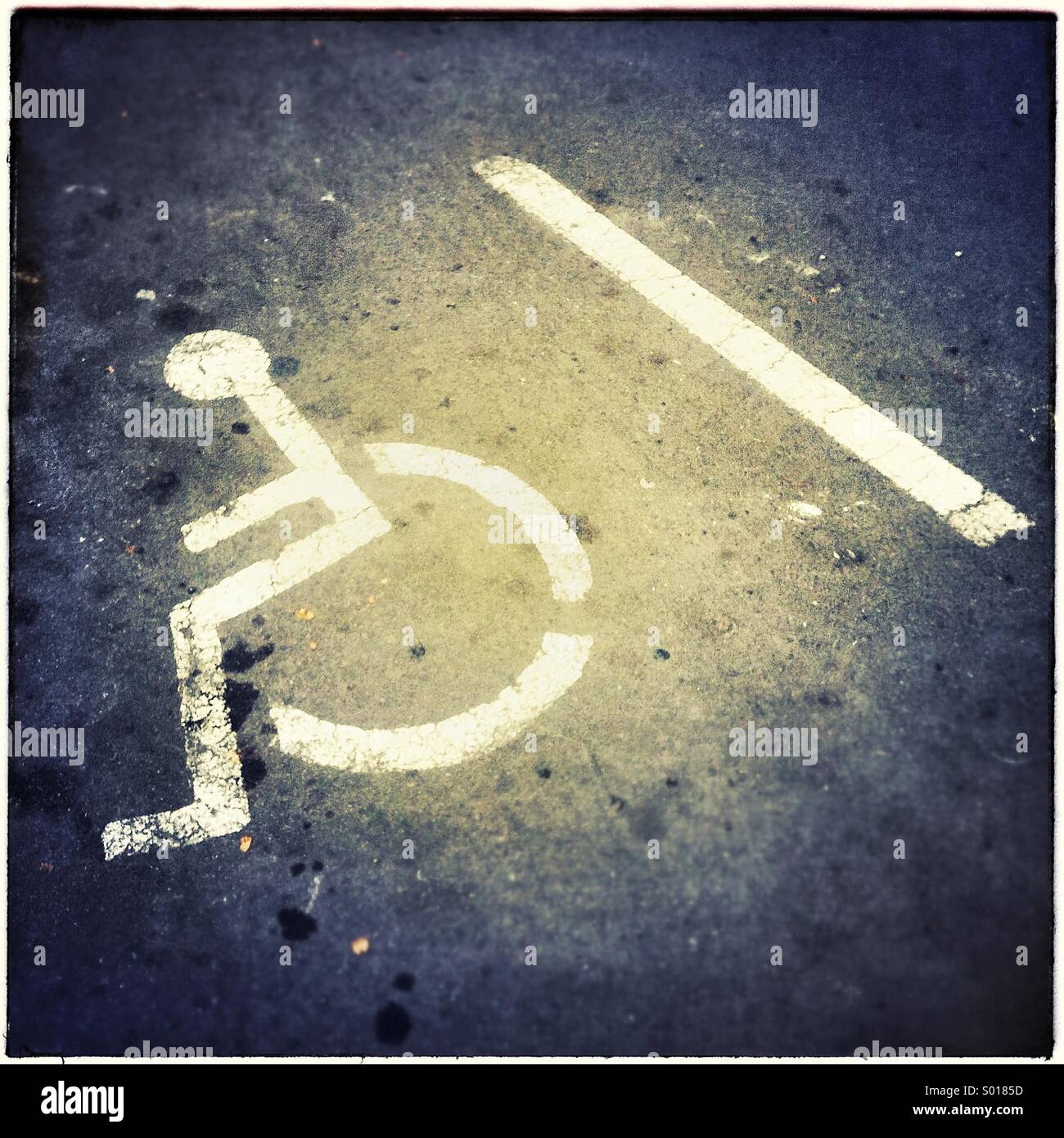 Behinderte behindert -Fotos und -Bildmaterial in hoher Auflösung – Alamy