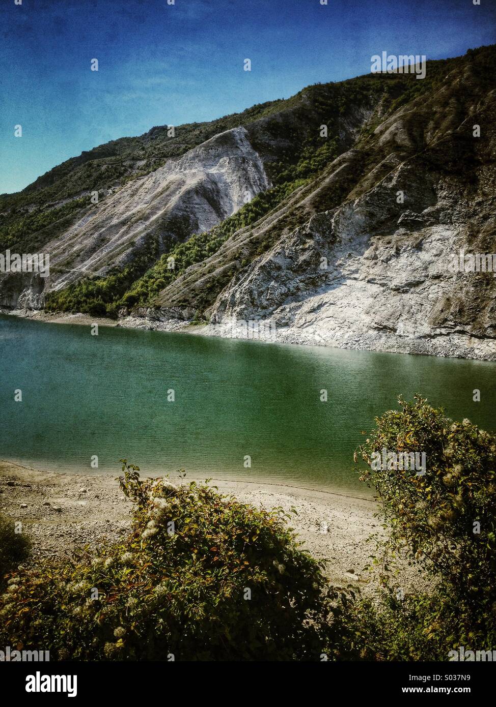 Debar lake -Fotos und -Bildmaterial in hoher Auflösung – Alamy