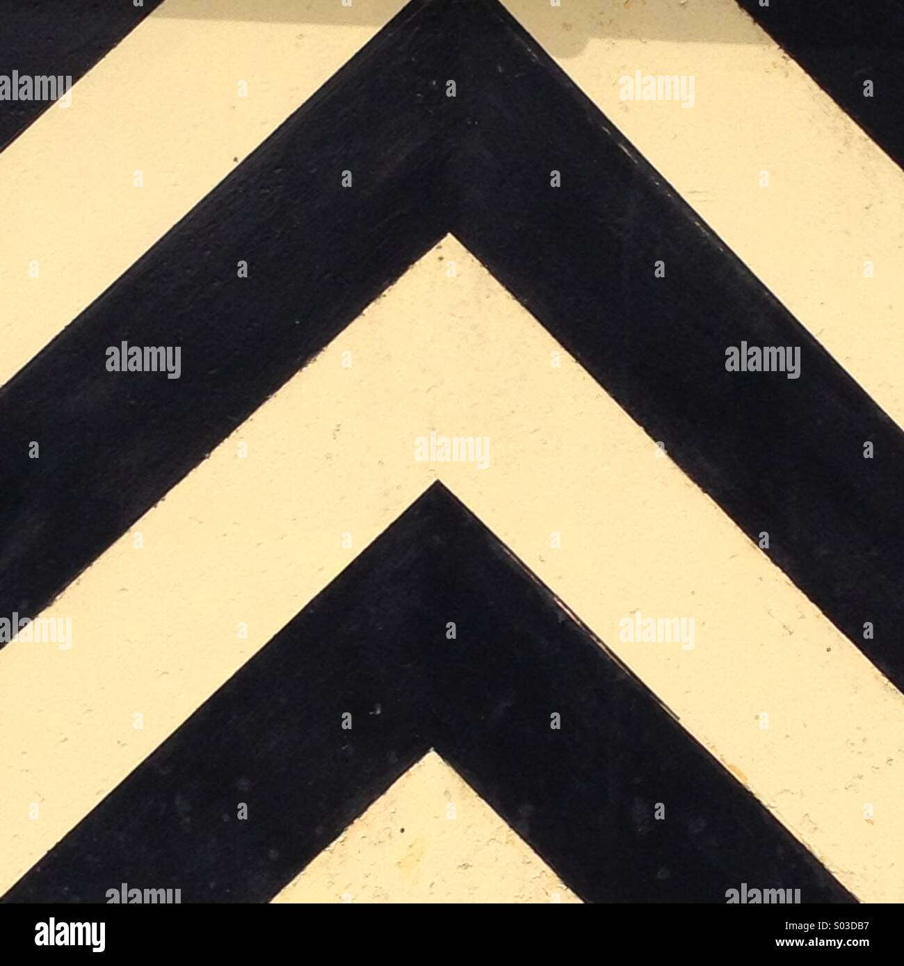 Gelbes Zickzack Stockfotos und -bilder Kaufen - Alamy