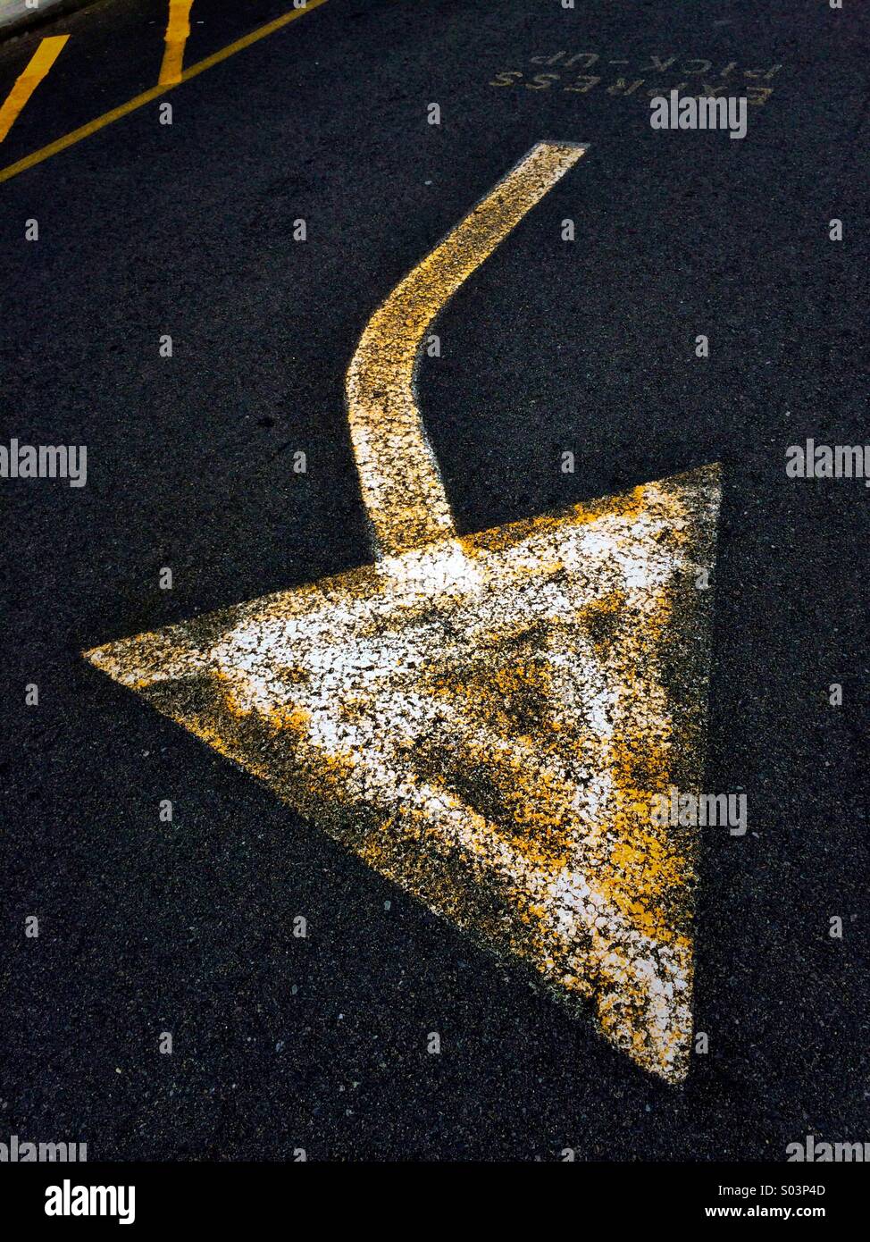 Pflaster malen -Fotos und -Bildmaterial in hoher Auflösung – Alamy