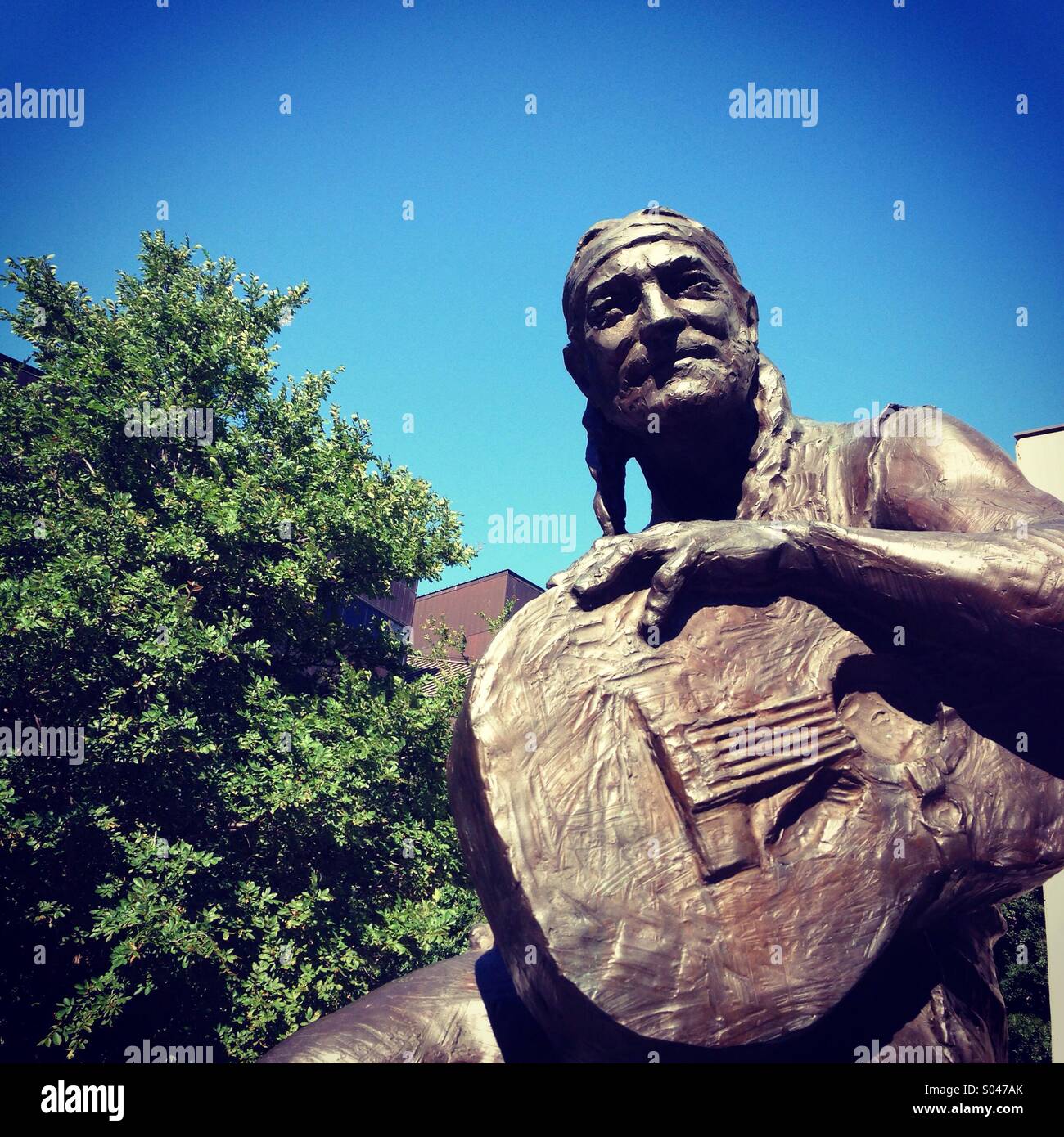 Willie nelson statue -Fotos und -Bildmaterial in hoher Auflösung – Alamy