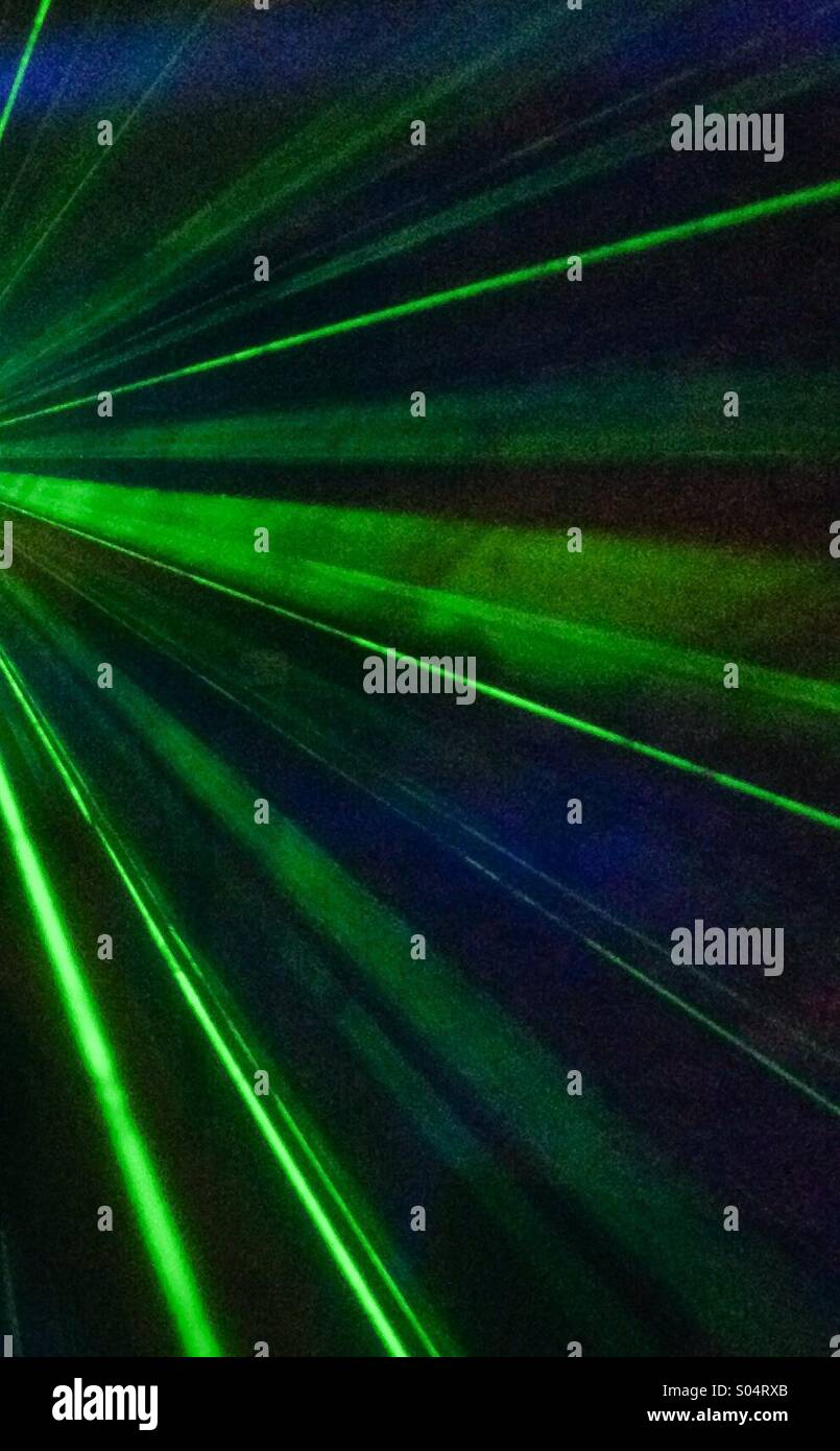 Green Laser Beam Stockfotos & Green Laser Beam Bilder - Alamy