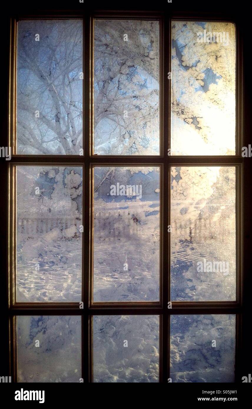 Milchglas tür -Fotos und -Bildmaterial in hoher Auflösung – Alamy