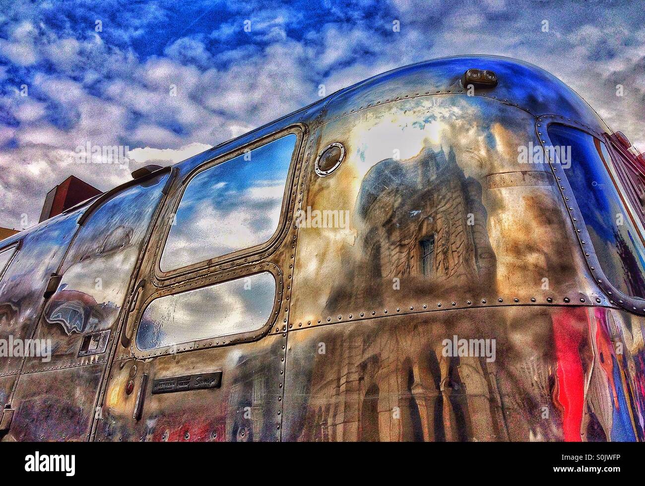 Silver bullet caravan -Fotos und -Bildmaterial in hoher Auflösung – Alamy