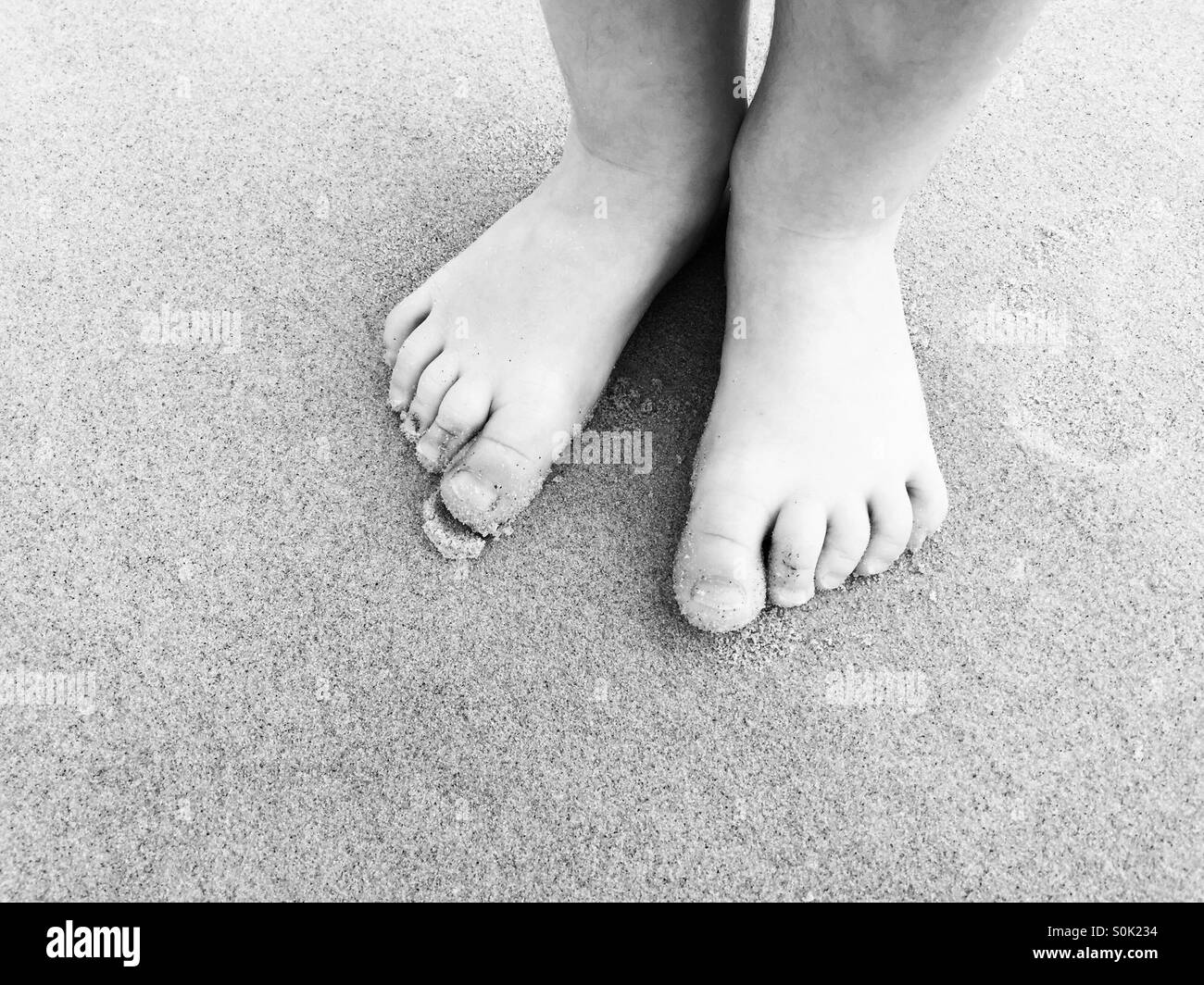 Baby foot sand toes -Fotos und -Bildmaterial in hoher Auflösung – Alamy