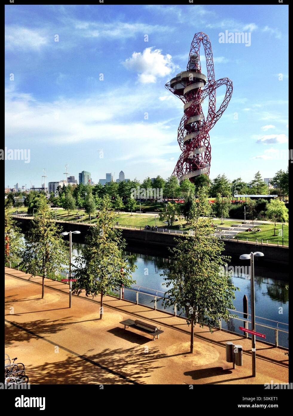Arcelormittal park -Fotos und -Bildmaterial in hoher Auflösung – Alamy