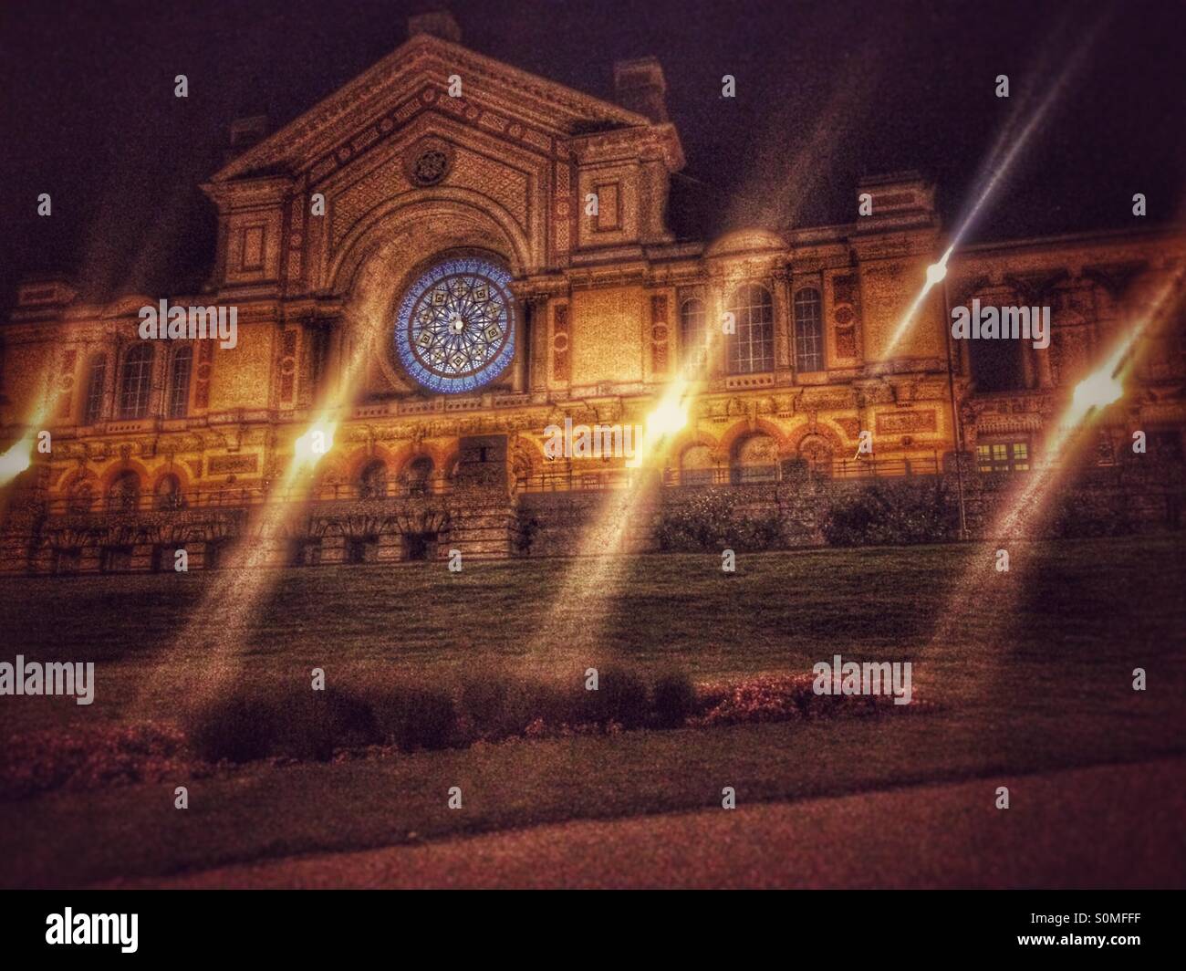 Ally Pally Stockfotos und -bilder Kaufen - Alamy