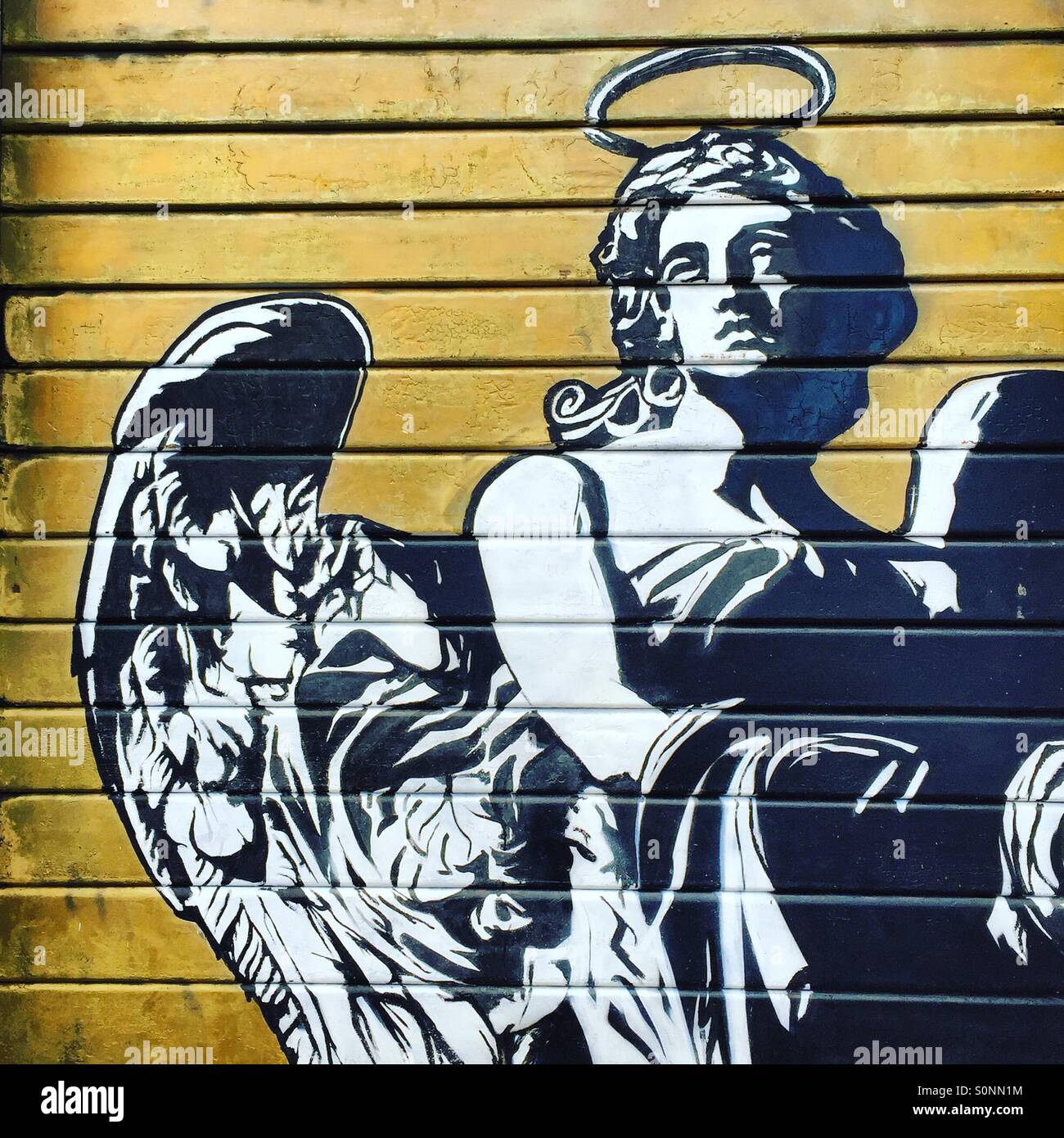 Angel Graffiti Stockfotos und -bilder Kaufen - Alamy