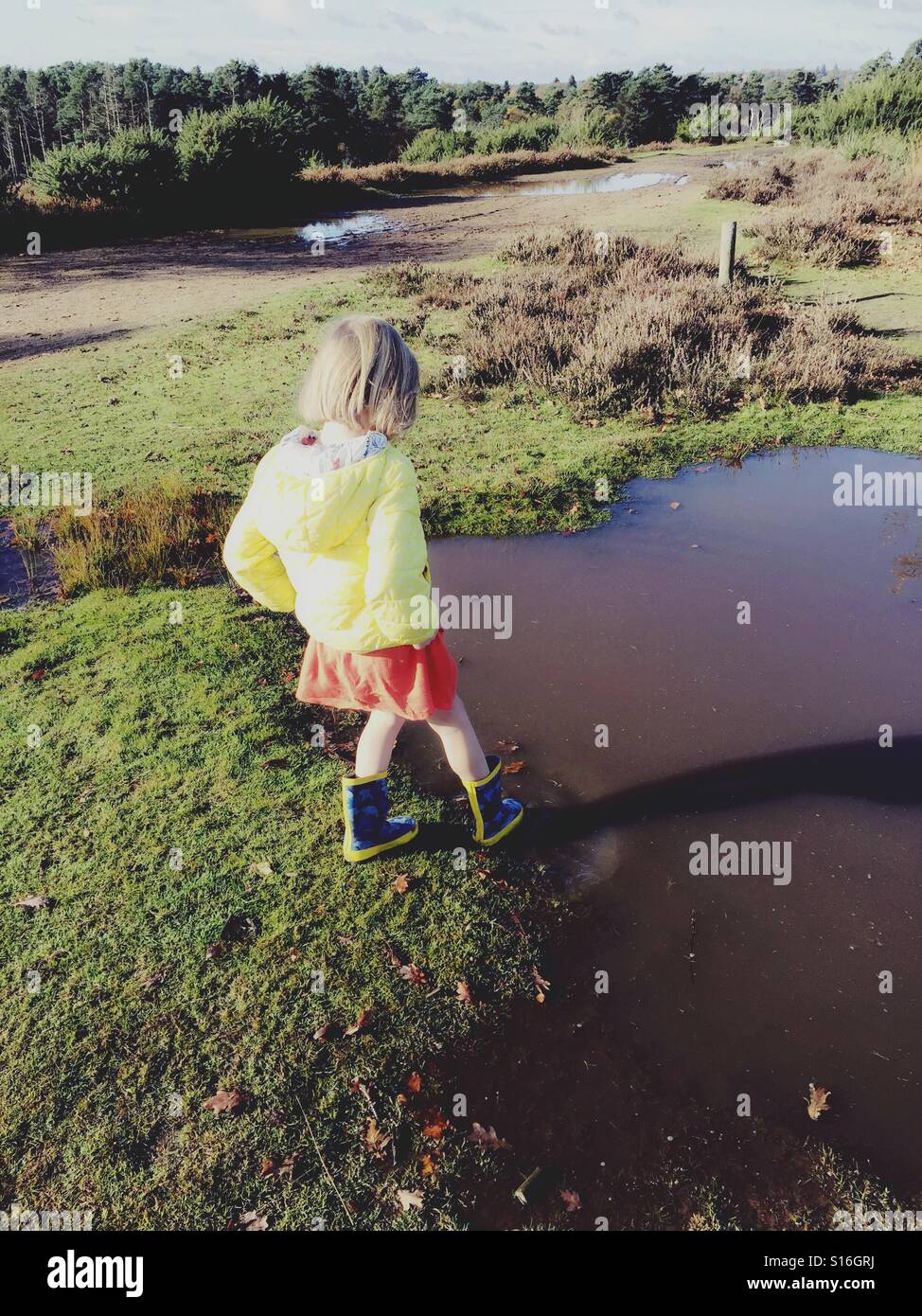 Paddle boots -Fotos und -Bildmaterial in hoher Auflösung – Alamy