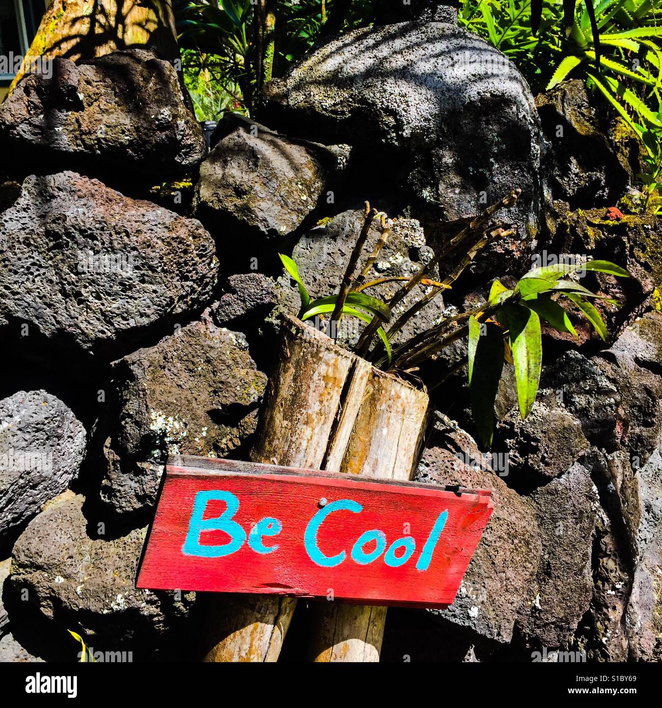 Cool zeichen -Fotos und -Bildmaterial in hoher Auflösung – Alamy