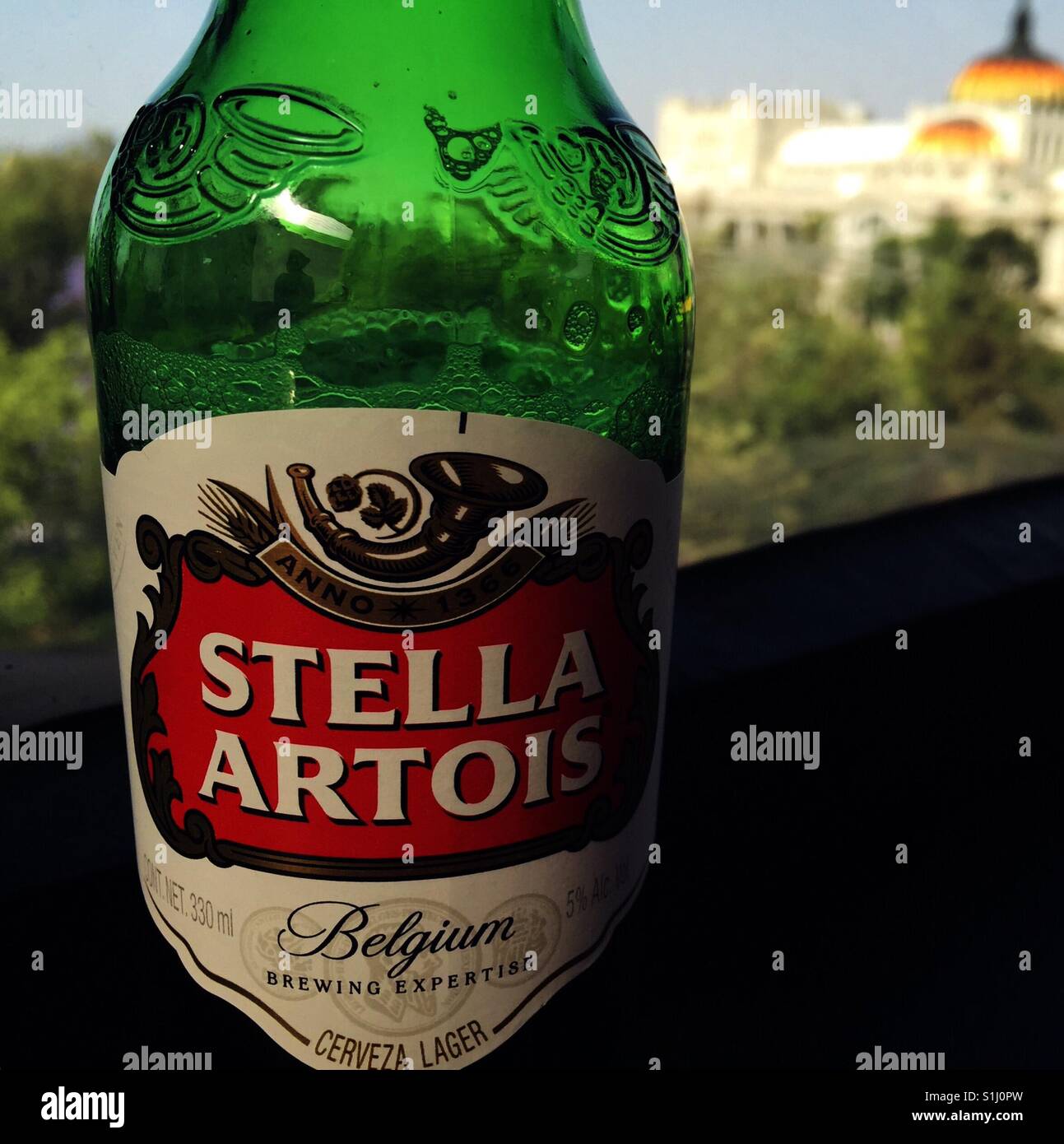 Chill Beer Stockfotos & Chill Beer Bilder - Alamy