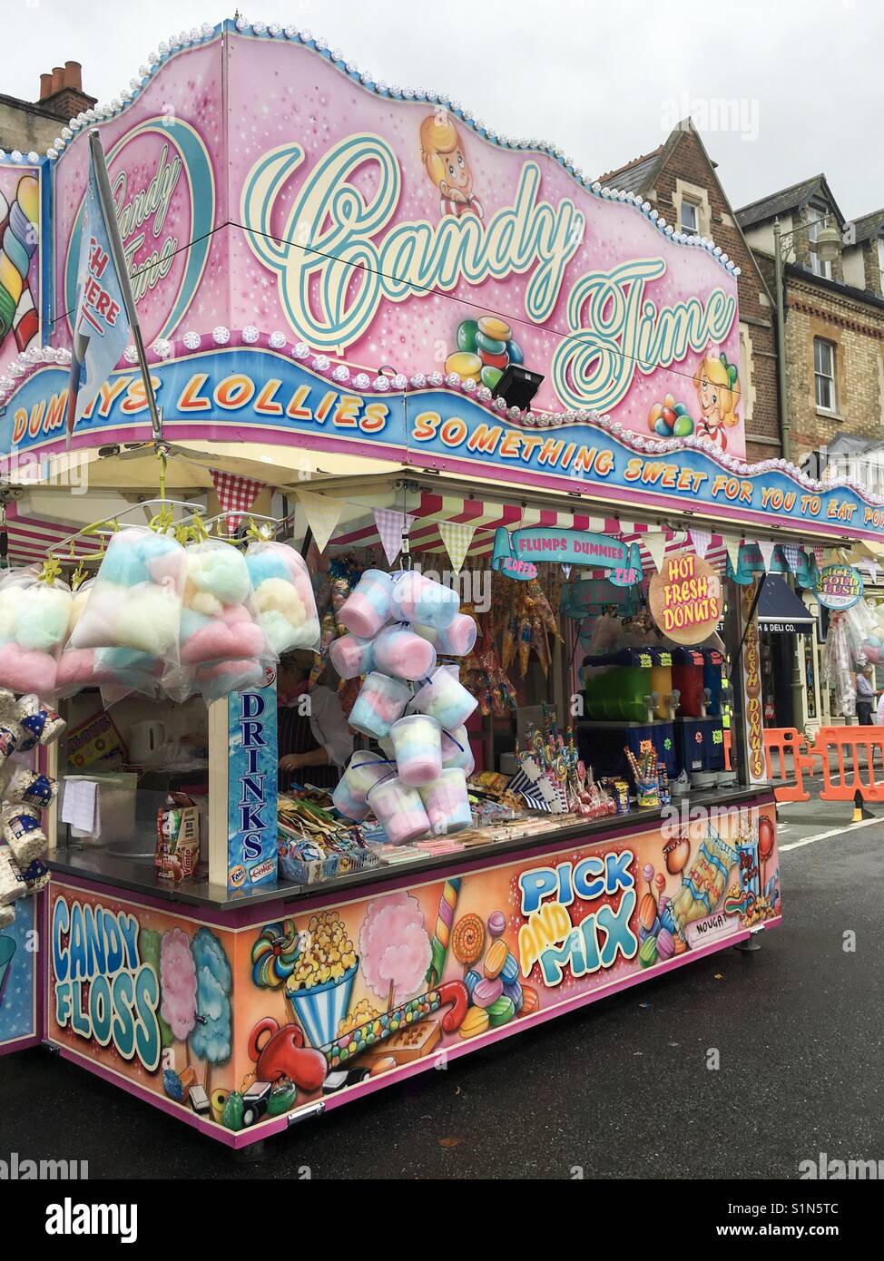 Funfair food stall -Fotos und -Bildmaterial in hoher Auflösung – Alamy