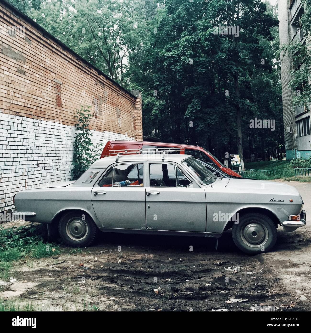 Wolga auto -Fotos und -Bildmaterial in hoher Auflösung – Alamy