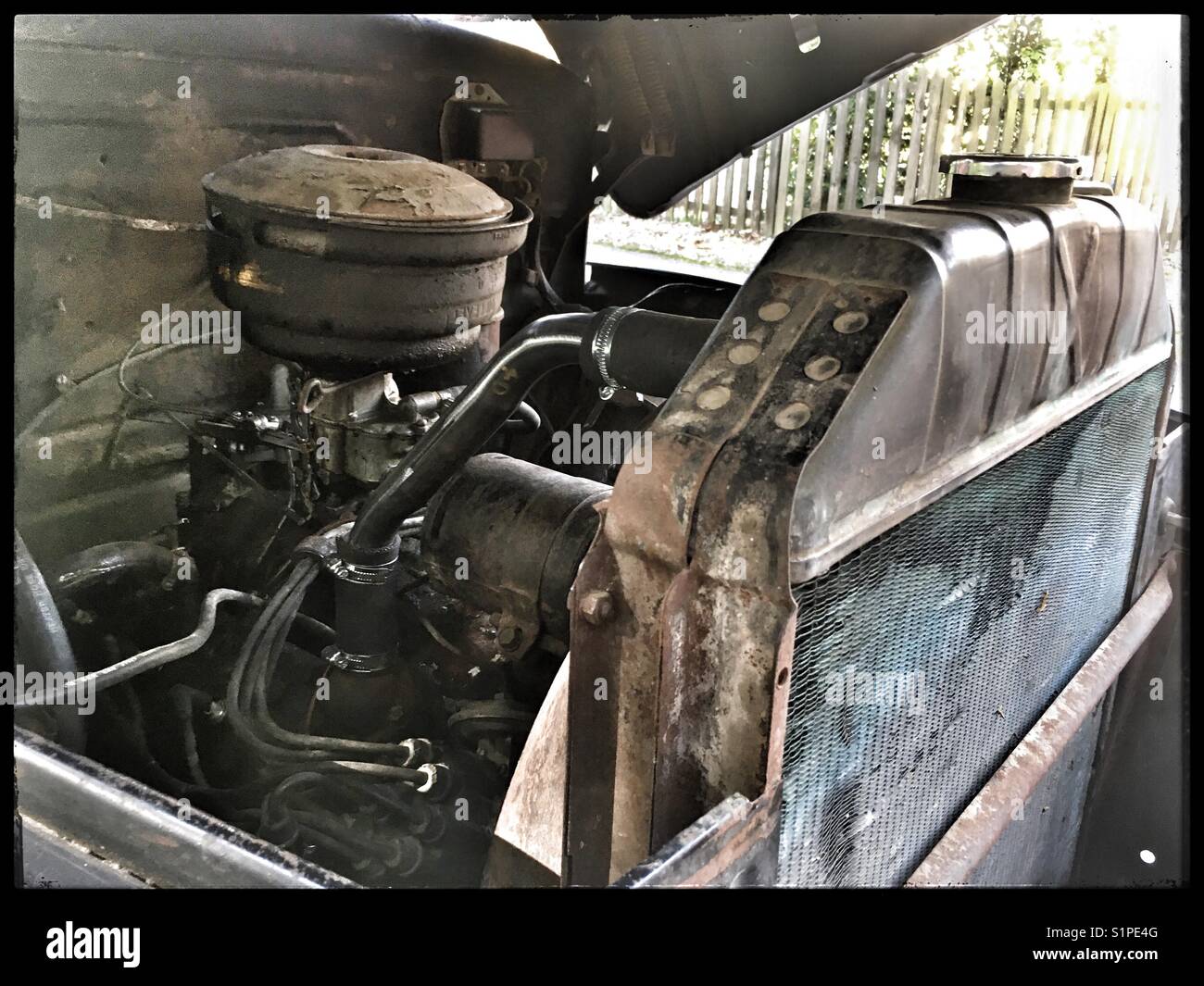 Ford v8 engines -Fotos und -Bildmaterial in hoher Auflösung – Alamy