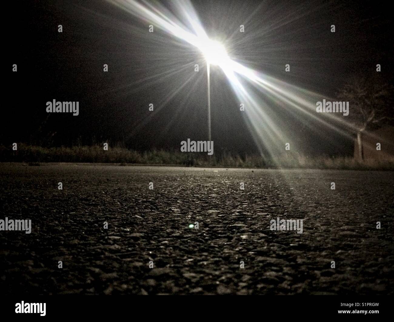 Hell bis dunkel zeit -Fotos und -Bildmaterial in hoher Auflösung – Alamy