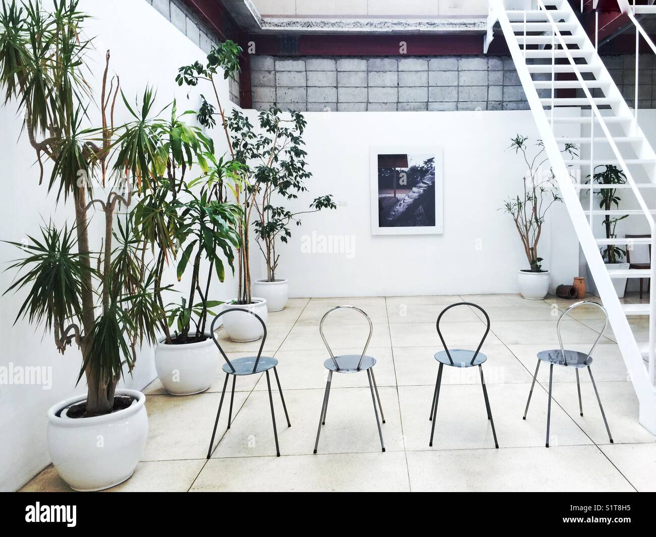 Modernes Design der Insel Naoshima visitor center, Japan ...