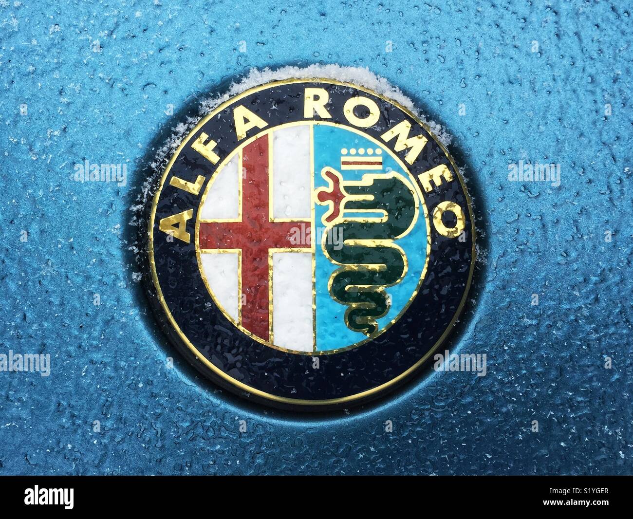 Alfa romeo car -Fotos und -Bildmaterial in hoher Auflösung – Alamy