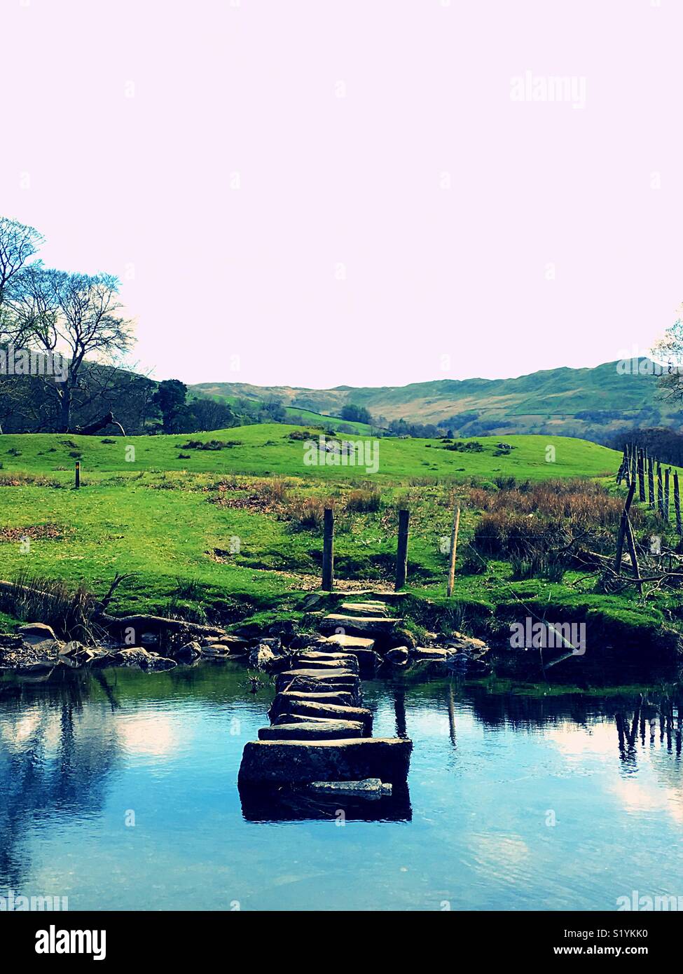 Einen schritt machen -Fotos und -Bildmaterial in hoher Auflösung – Alamy