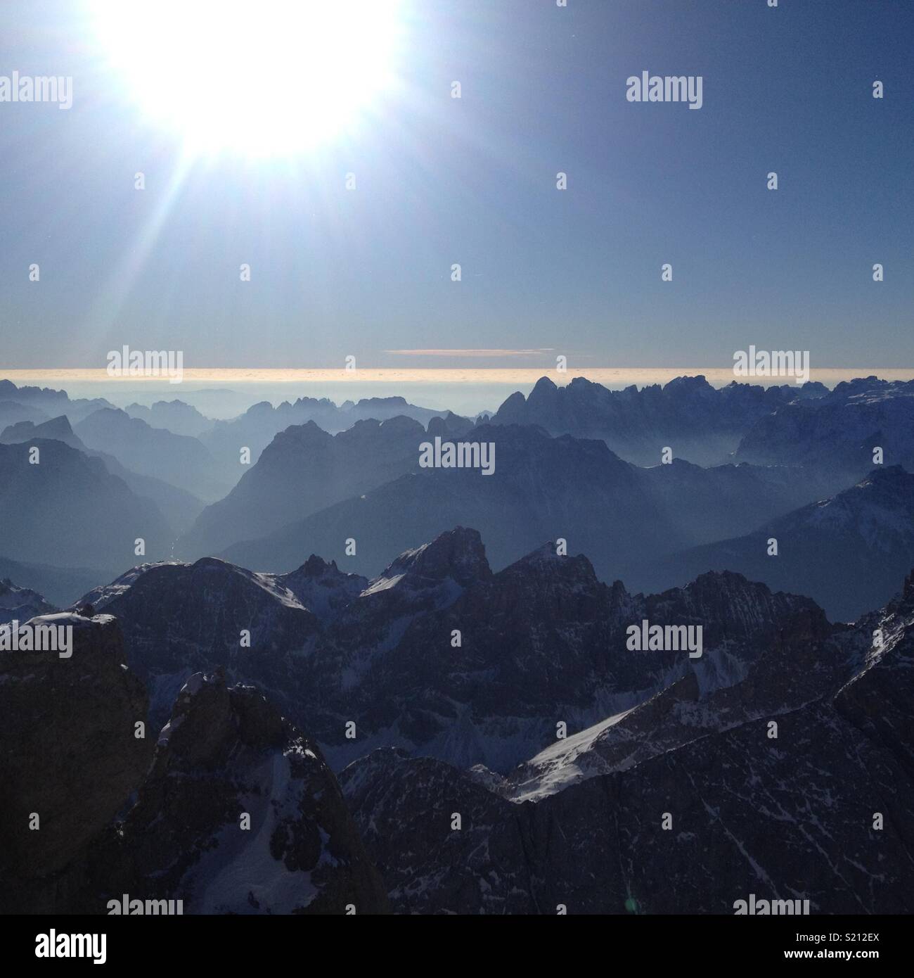Marmolada gletscher -Fotos und -Bildmaterial in hoher Auflösung – Alamy