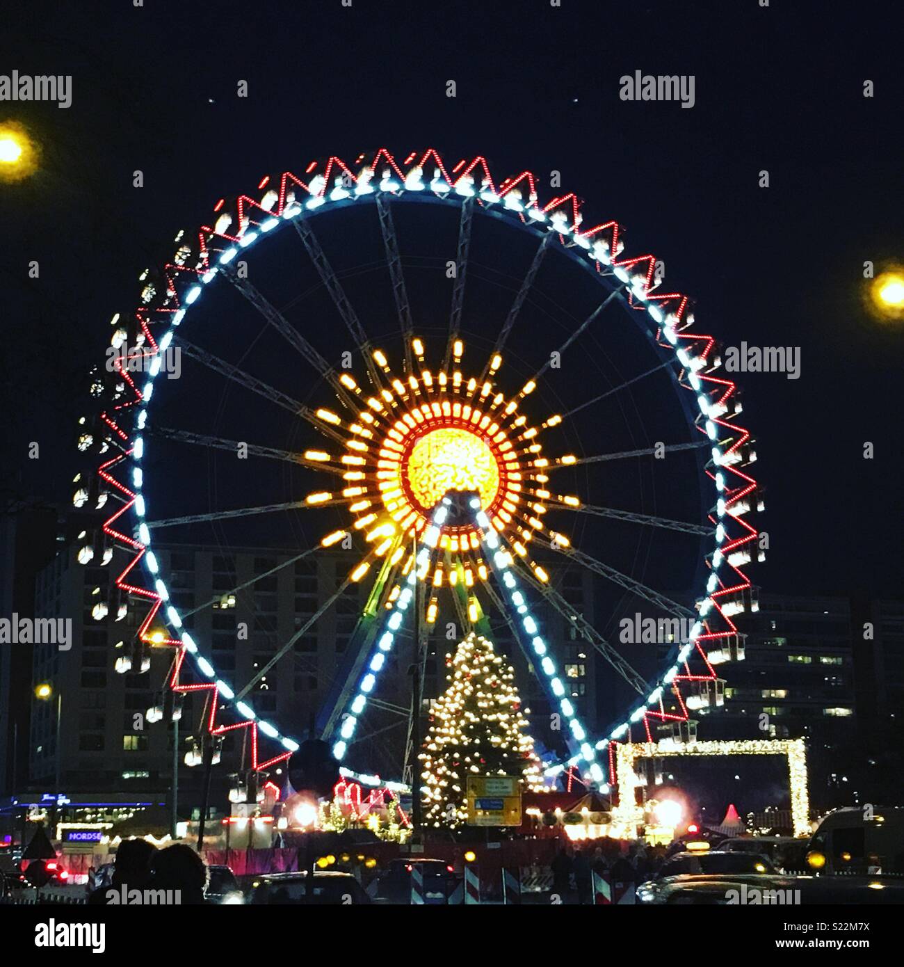 Berliner weihnachtsmarkt riesenrad -Fotos und -Bildmaterial in hoher ...