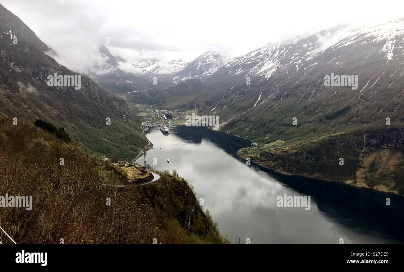 Hafen geiranger -Fotos und -Bildmaterial in hoher Auflösung – Alamy