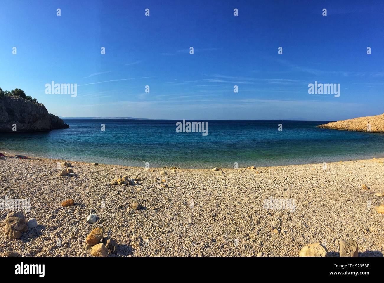 Krk croatia beach -Fotos und -Bildmaterial in hoher Auflösung – Alamy