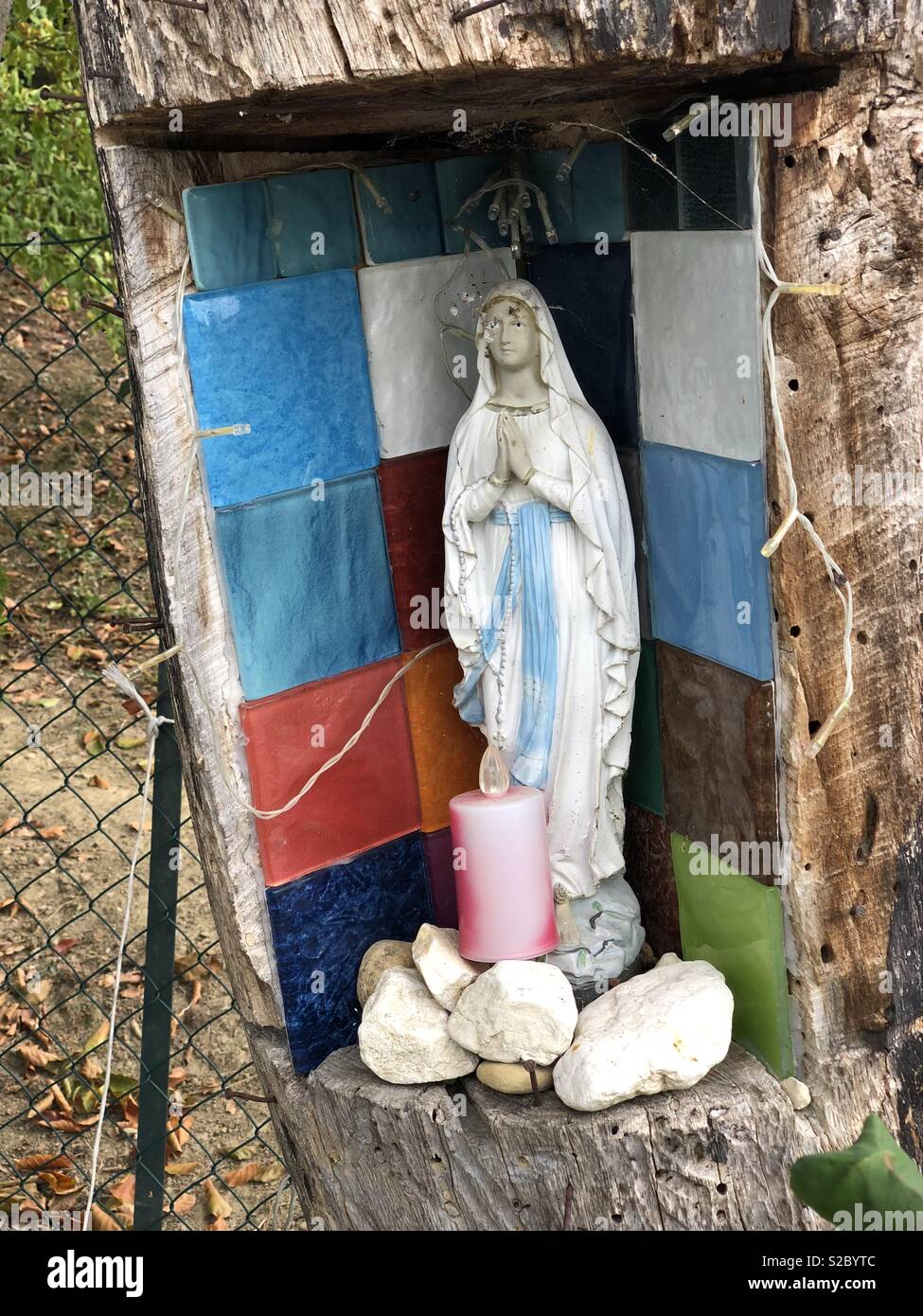 Altar of the madonna -Fotos und -Bildmaterial in hoher Auflösung - Seite 3 - Alamy