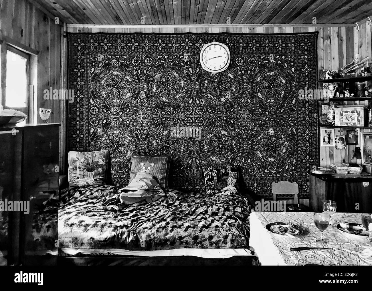 Russische datscha Schwarzweiß-Stockfotos und -bilder - Alamy