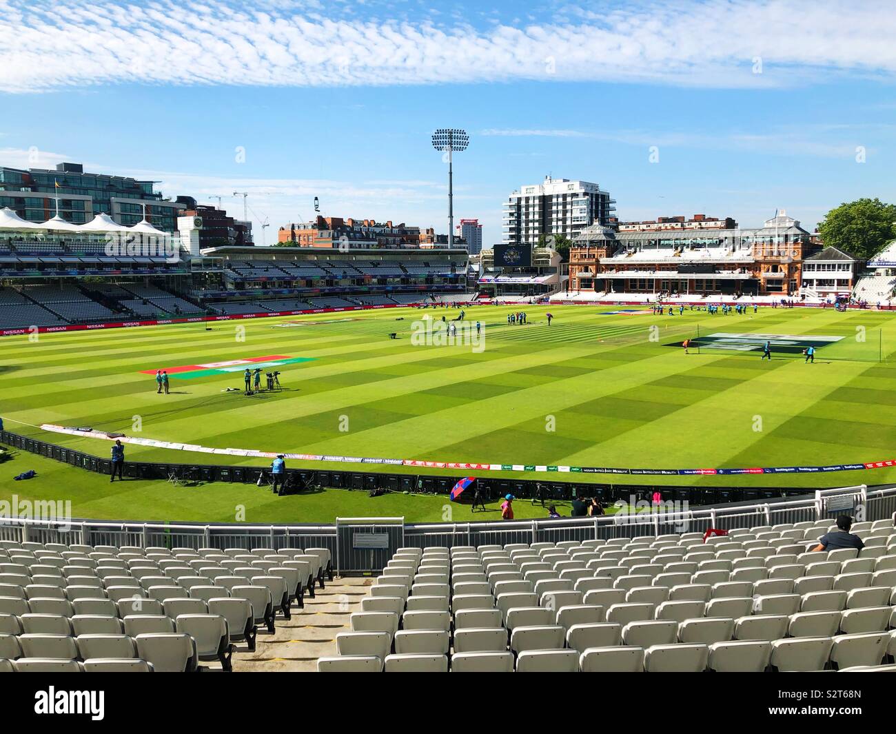 Lord cricket ground london -Fotos und -Bildmaterial in hoher Auflösung ...