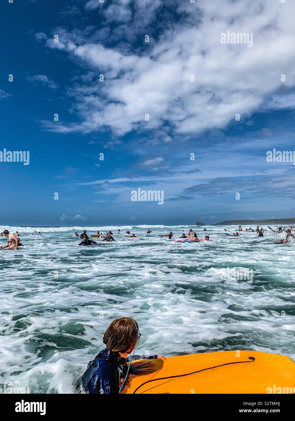 Strand baden -Fotos und -Bildmaterial in hoher Auflösung – Alamy
