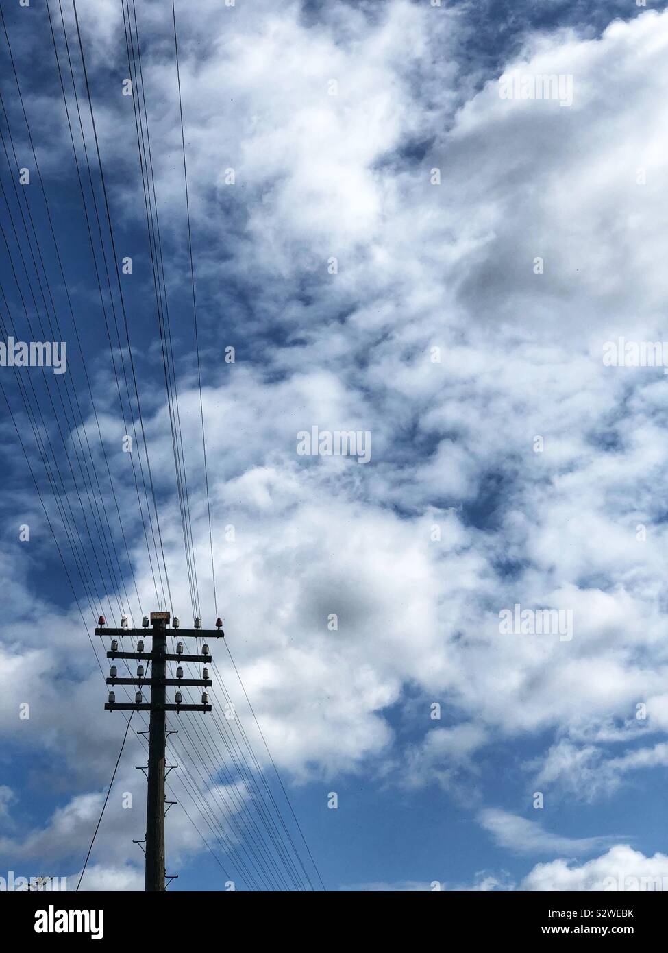 Pylon telegraph -Fotos und -Bildmaterial in hoher Auflösung – Alamy