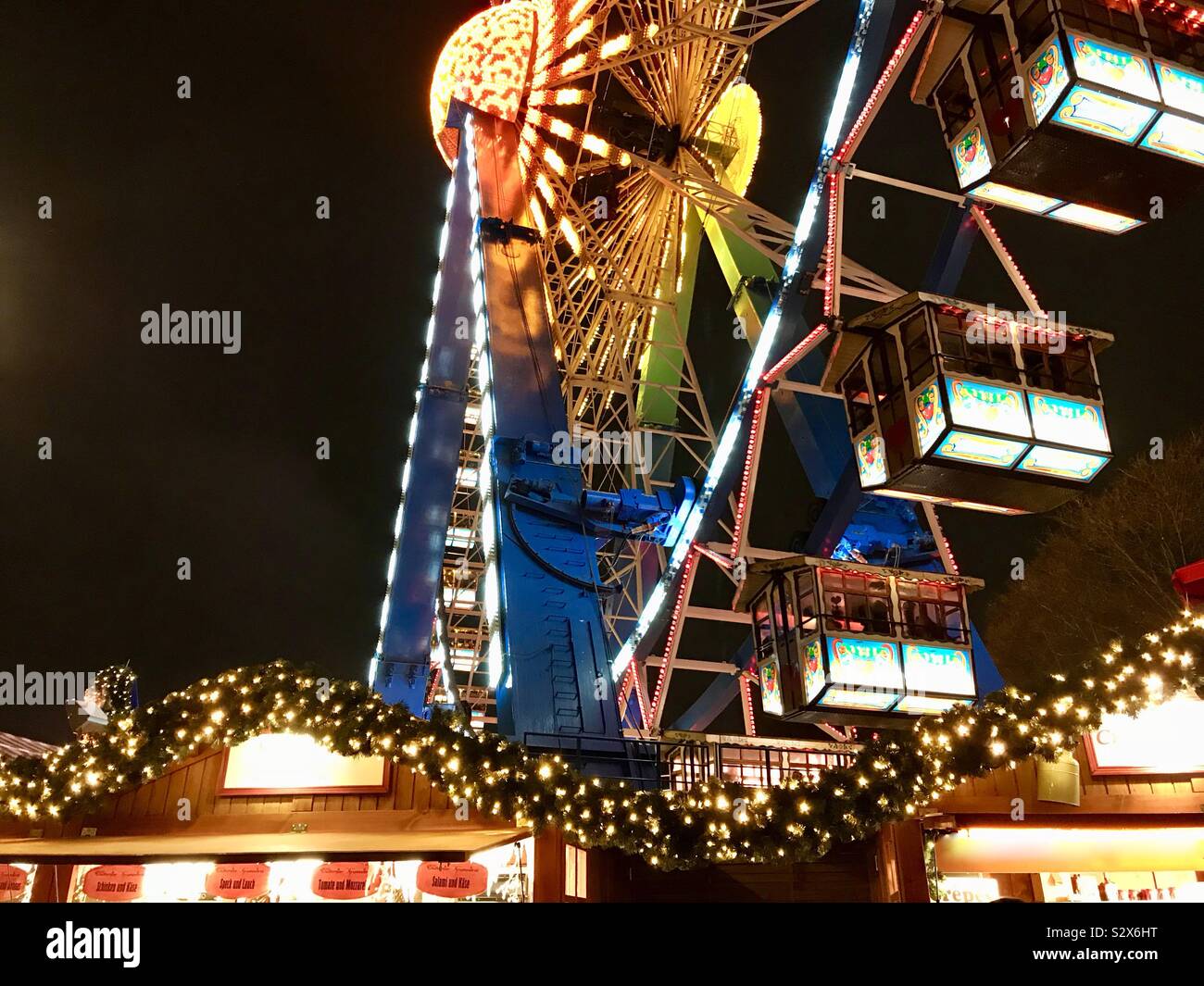 Berliner weihnachtsmarkt riesenrad -Fotos und -Bildmaterial in hoher ...