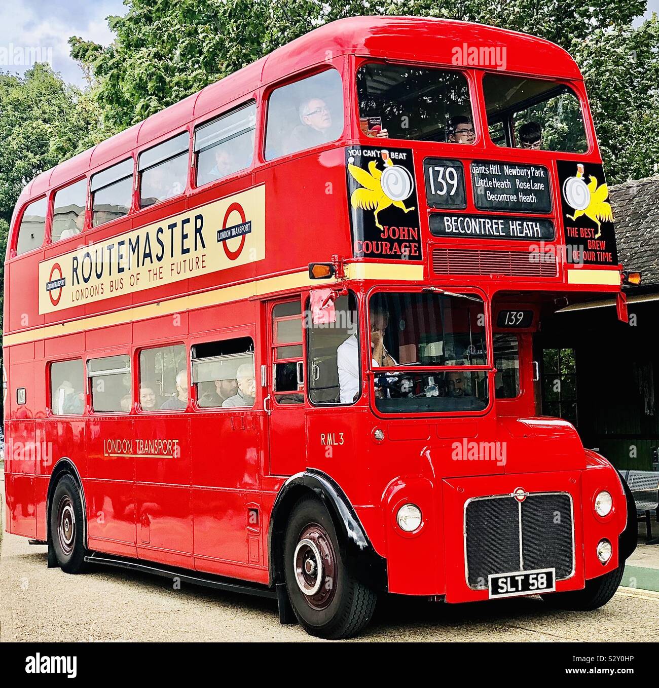 Roter bus london -Fotos und -Bildmaterial in hoher Auflösung – Alamy