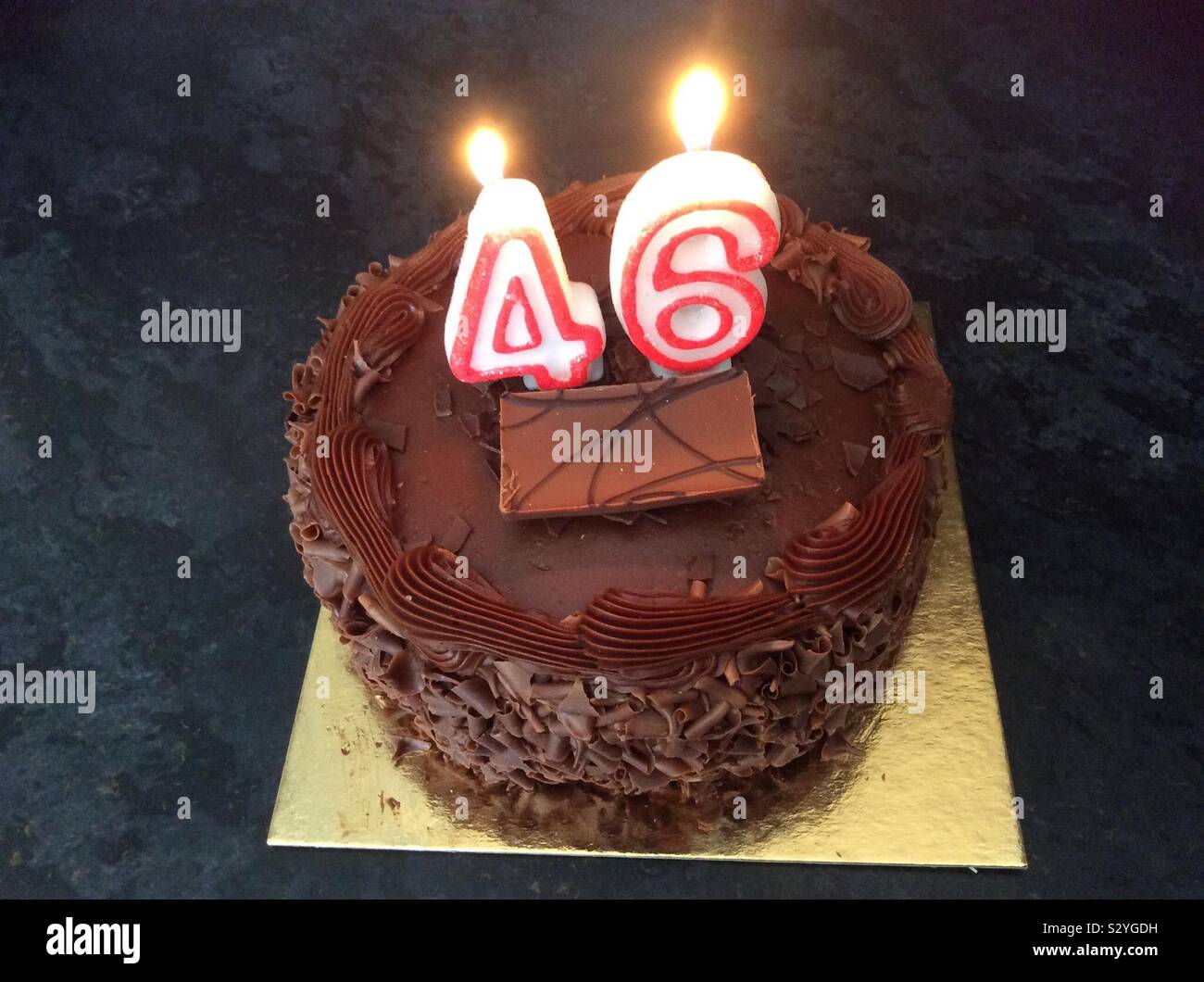 Forty birthday cake -Fotos und -Bildmaterial in hoher Auflösung – Alamy