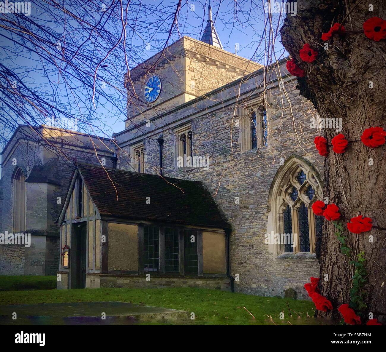Kirche erinnert -Fotos und -Bildmaterial in hoher Auflösung – Alamy
