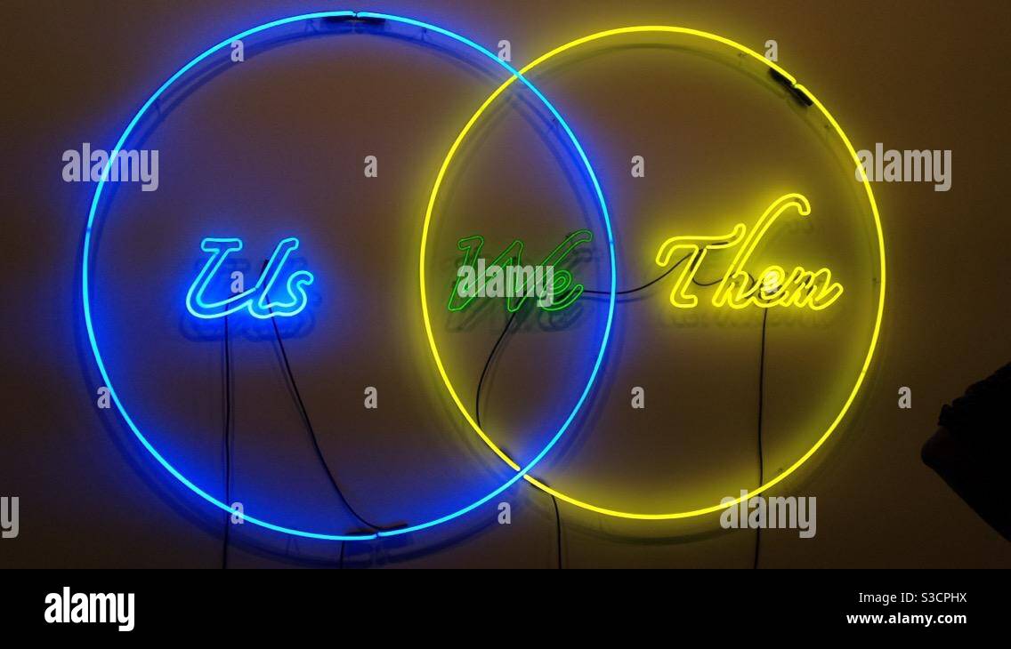 Diagramm anzeigen -Fotos und -Bildmaterial in hoher Auflösung – Alamy