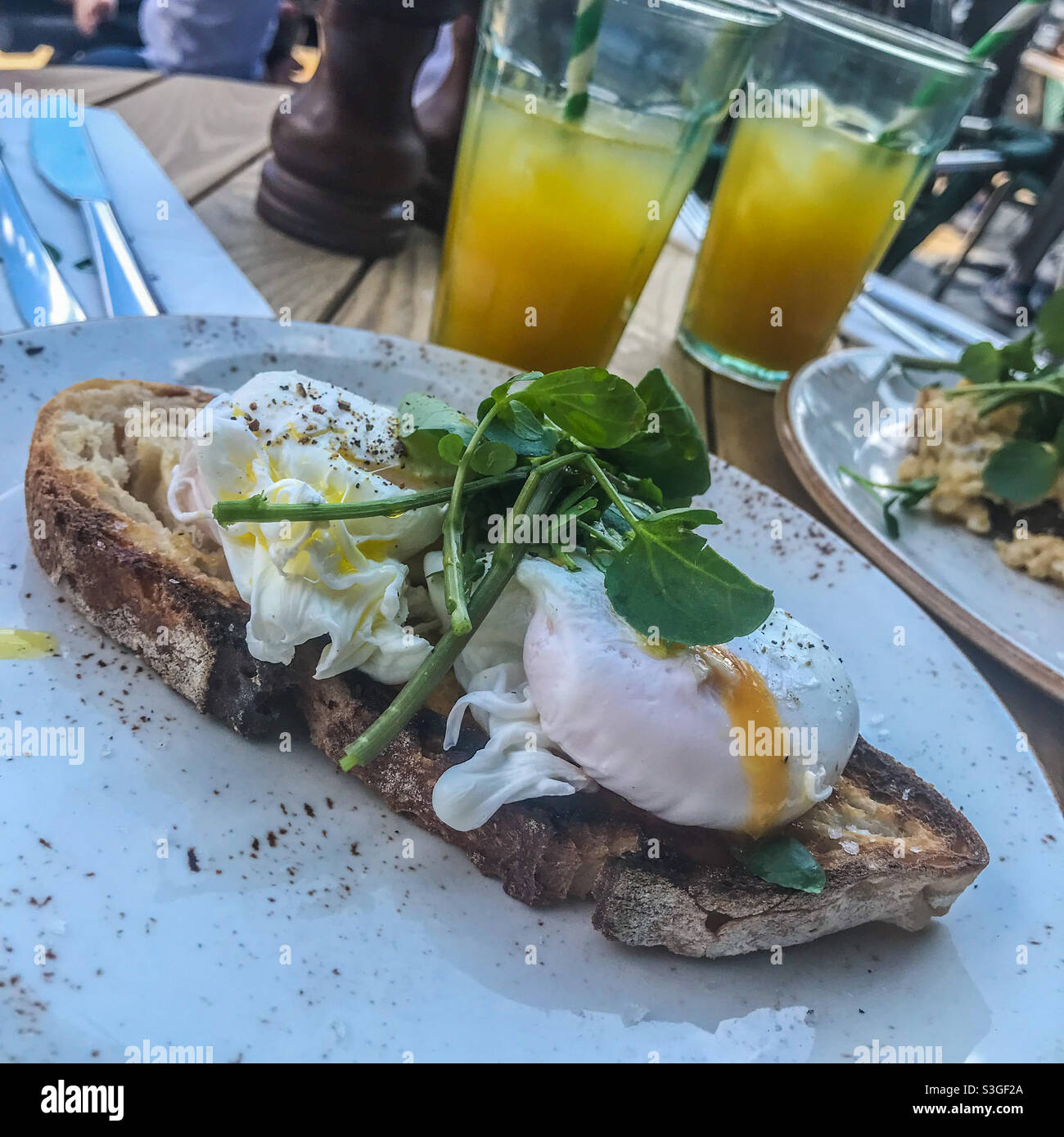 Eier zum brunch -Fotos und -Bildmaterial in hoher Auflösung – Alamy