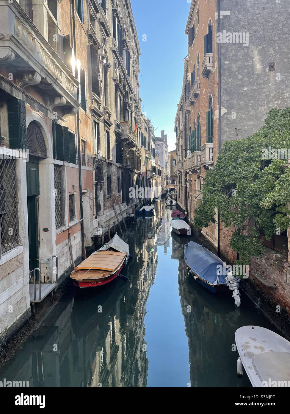 Venedig sonnenschein -Fotos und -Bildmaterial in hoher Auflösung – Alamy