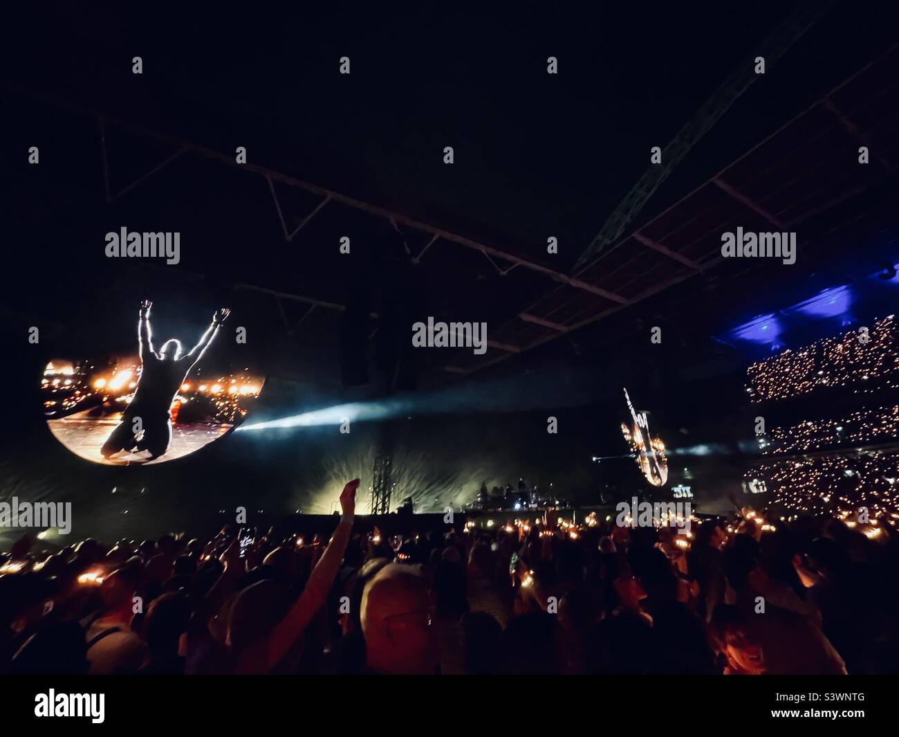 Coldplay wembley stadion -Fotos und -Bildmaterial in hoher Auflösung ...