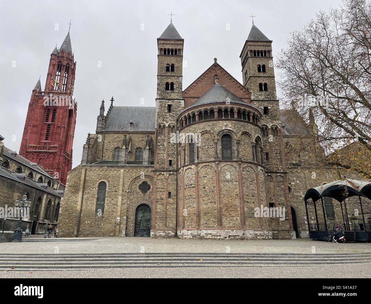 Maastrichter kirche -Fotos und -Bildmaterial in hoher Auflösung – Alamy